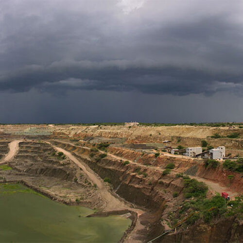 Superdeep diamonds from West Africa and Brazil unveil critical insights ...