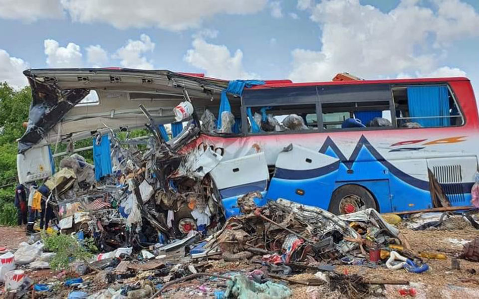 Thirty-seven killed in Mali bus crash - The African Mirror
